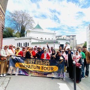 Paket Halal Tour Wisata Muslim Eropa Barat 9 Negara 2026